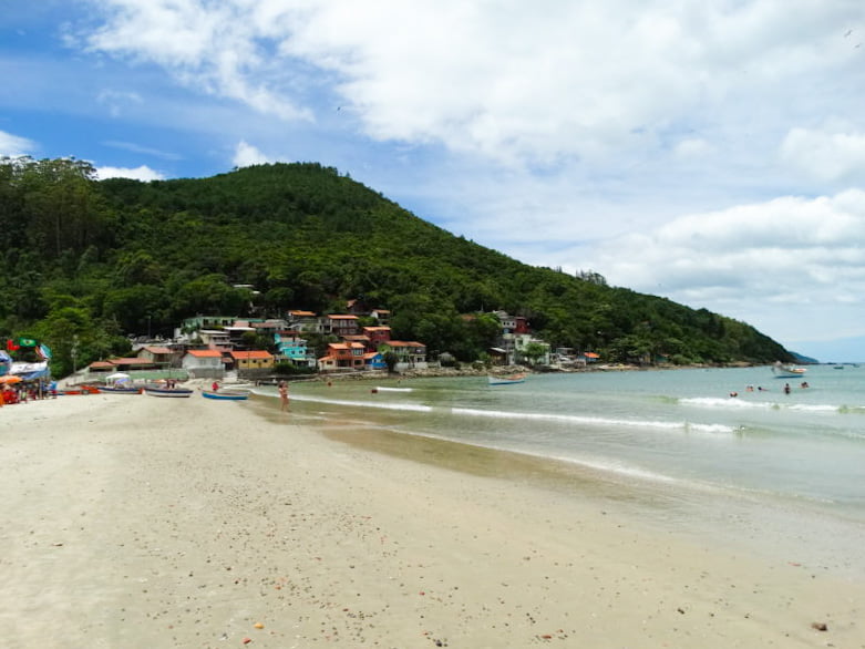 Praia Pântano do Sul SC simples mas muito aconchegante (foto: Evandro ...