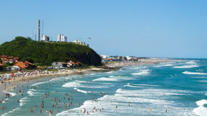 Praias de Torres e seus diversos encantos que encantam (foto: Evandro ...