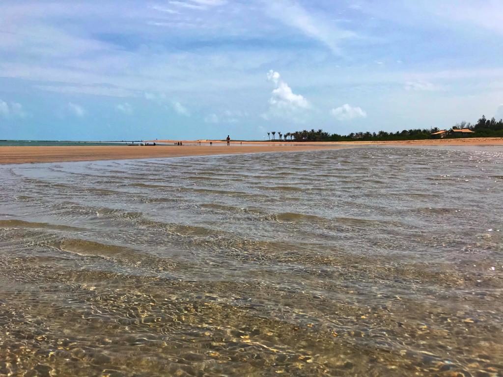 Conheça a praia de Macapá, em Luís Correia, no Piauí.