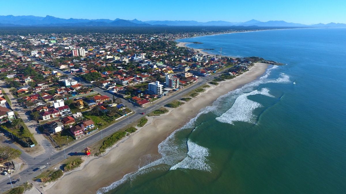 5 motivos para conhecer Itapoá, em Santa Catarina