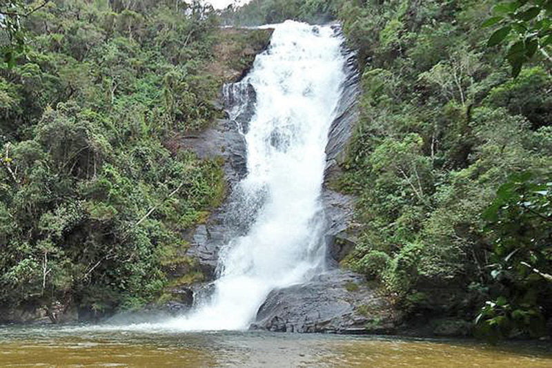 Queda d'água da Maravilha (foto: https://www.portalvaledocafe.com.br ...