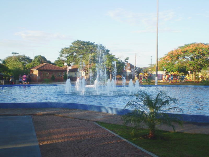 Astorga PR (foto: http://www.astorga.pr.gov.br/ver_foto&album=1 ...