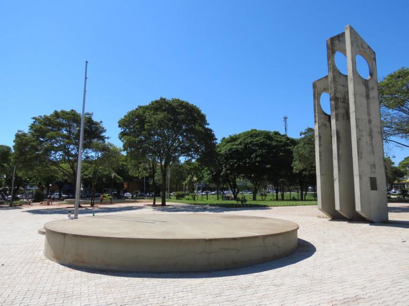 Loanda PR (foto: https://www.camaraloanda.pr.gov.br/conheca_loanda ...